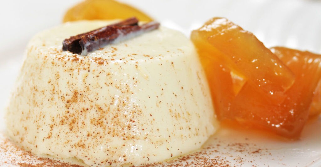 Receta de histórico postre dulce de Manjar Blanco - Recetas de Bolivia