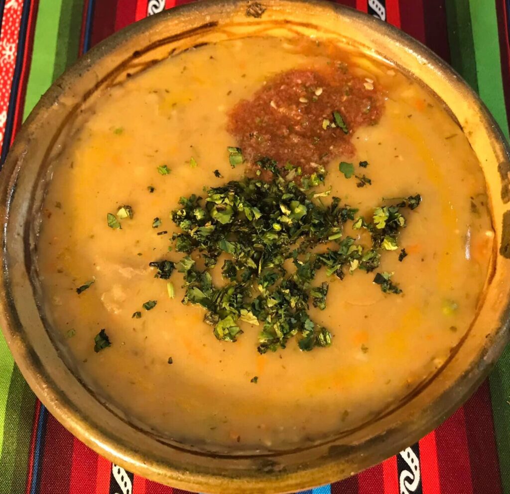 Receta fácil de Lagua de Choclo - Receta de Bolivia