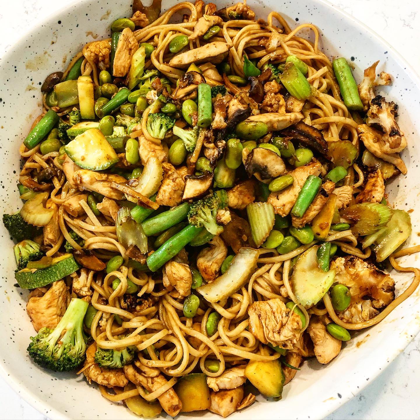 Receta familiar de Pollo con Tallarines Boliviano - Recetas de Bolivia